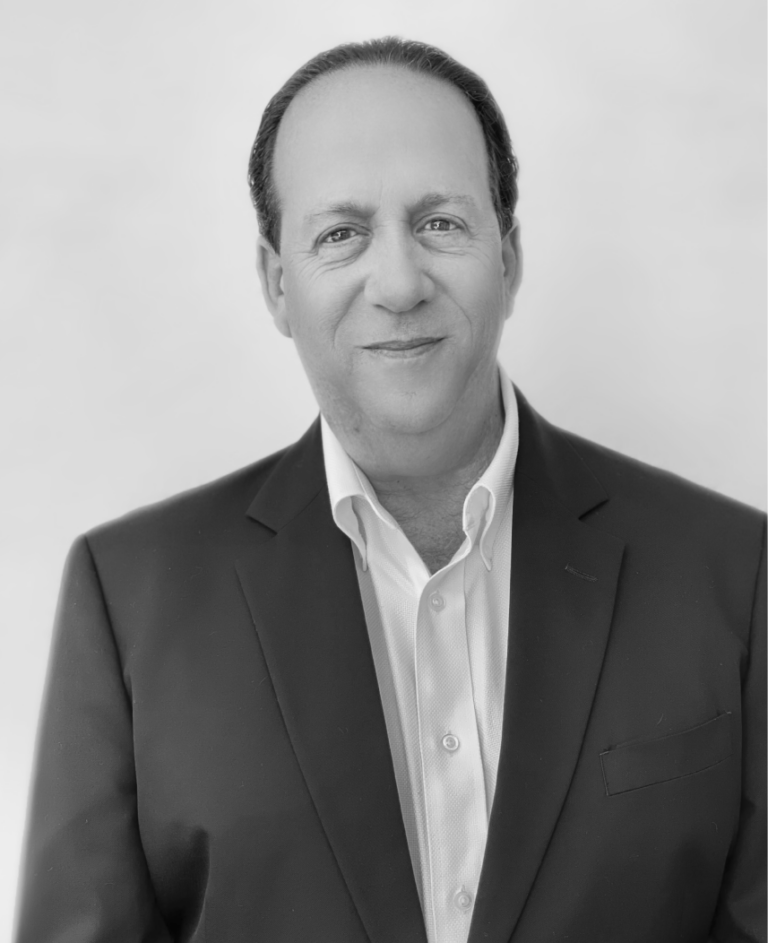Meet Our Leadership Team | Signia Aerospace